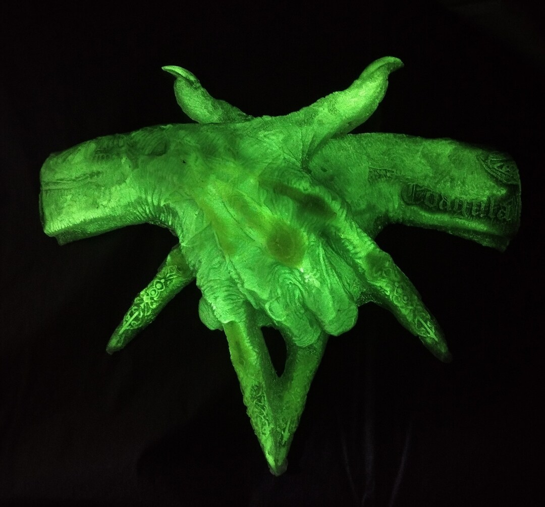 The Hands and Mini Light for Fish Betta, Angelfish Ect. Aquarium You ...