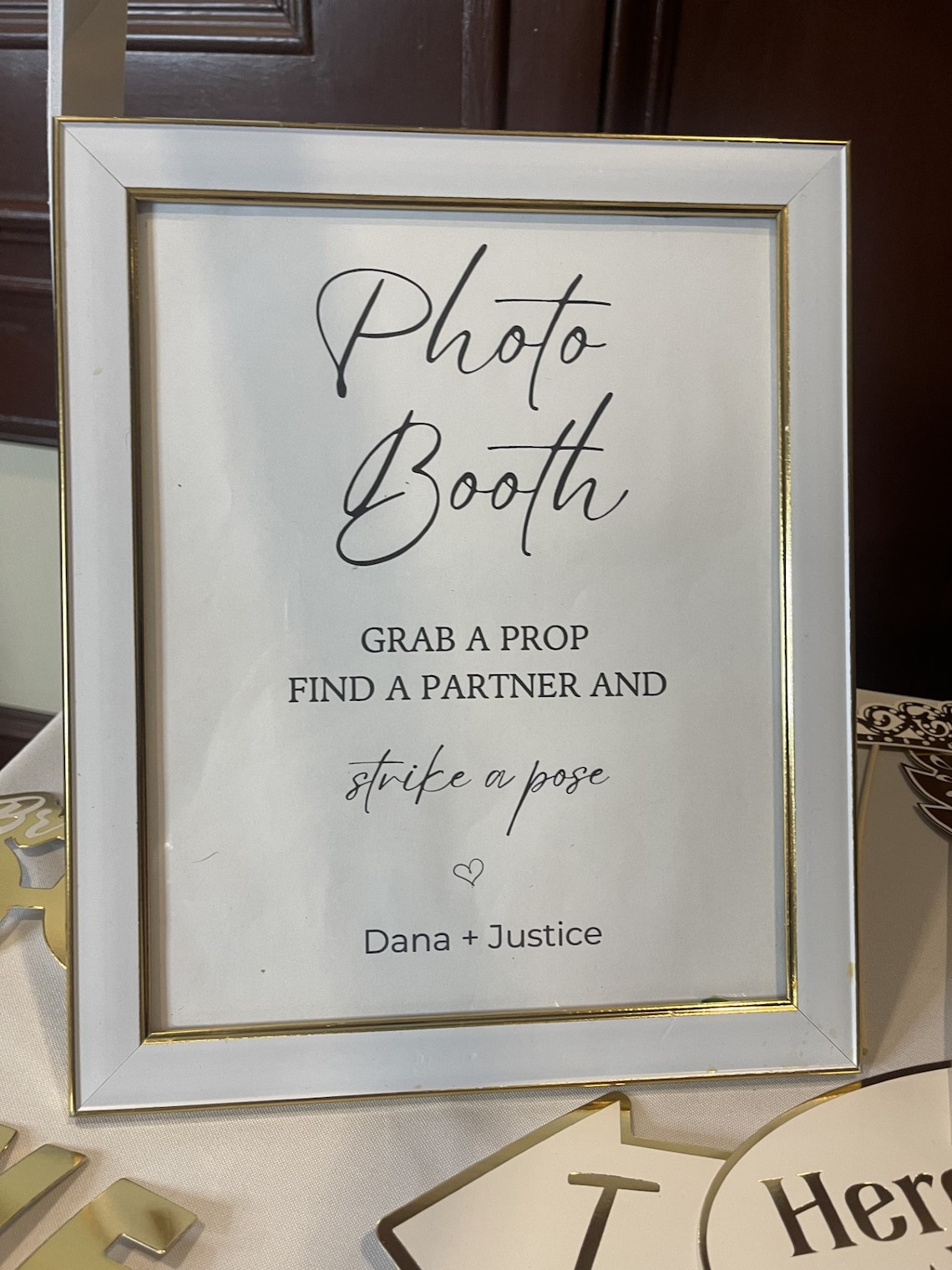 DIY Polaroid Minimalist Photo Prop Frame Wedding Photo Booth Frame ...