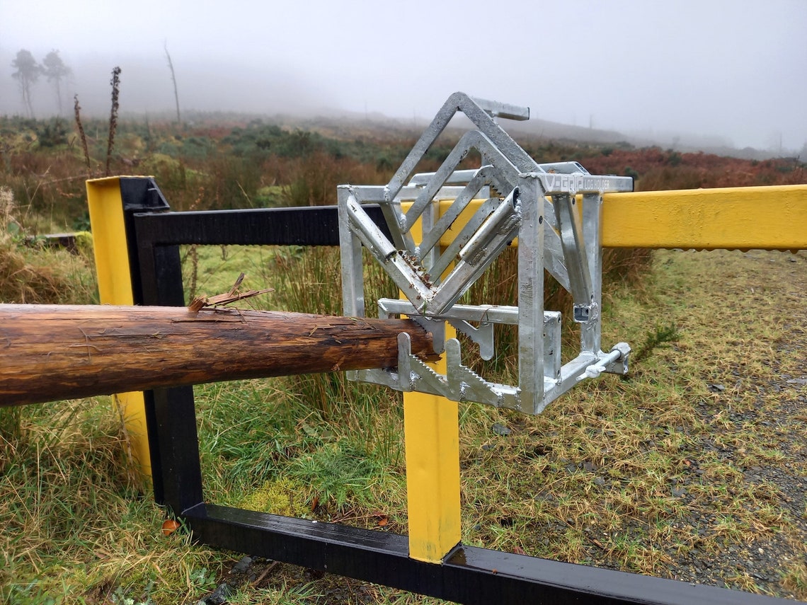 V-grip Log Holder / Saw Horse - Etsy