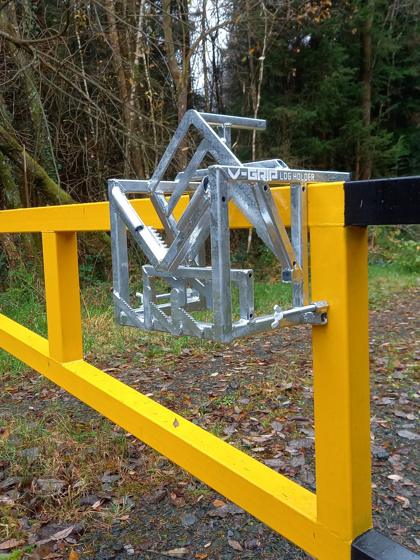 V-grip Log Holder / Saw Horse - Etsy