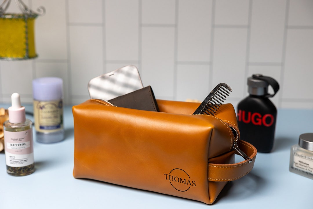 Personalized Toiletry Bag, Groomsman Gift for Him, Engraved Dopp Bag ...