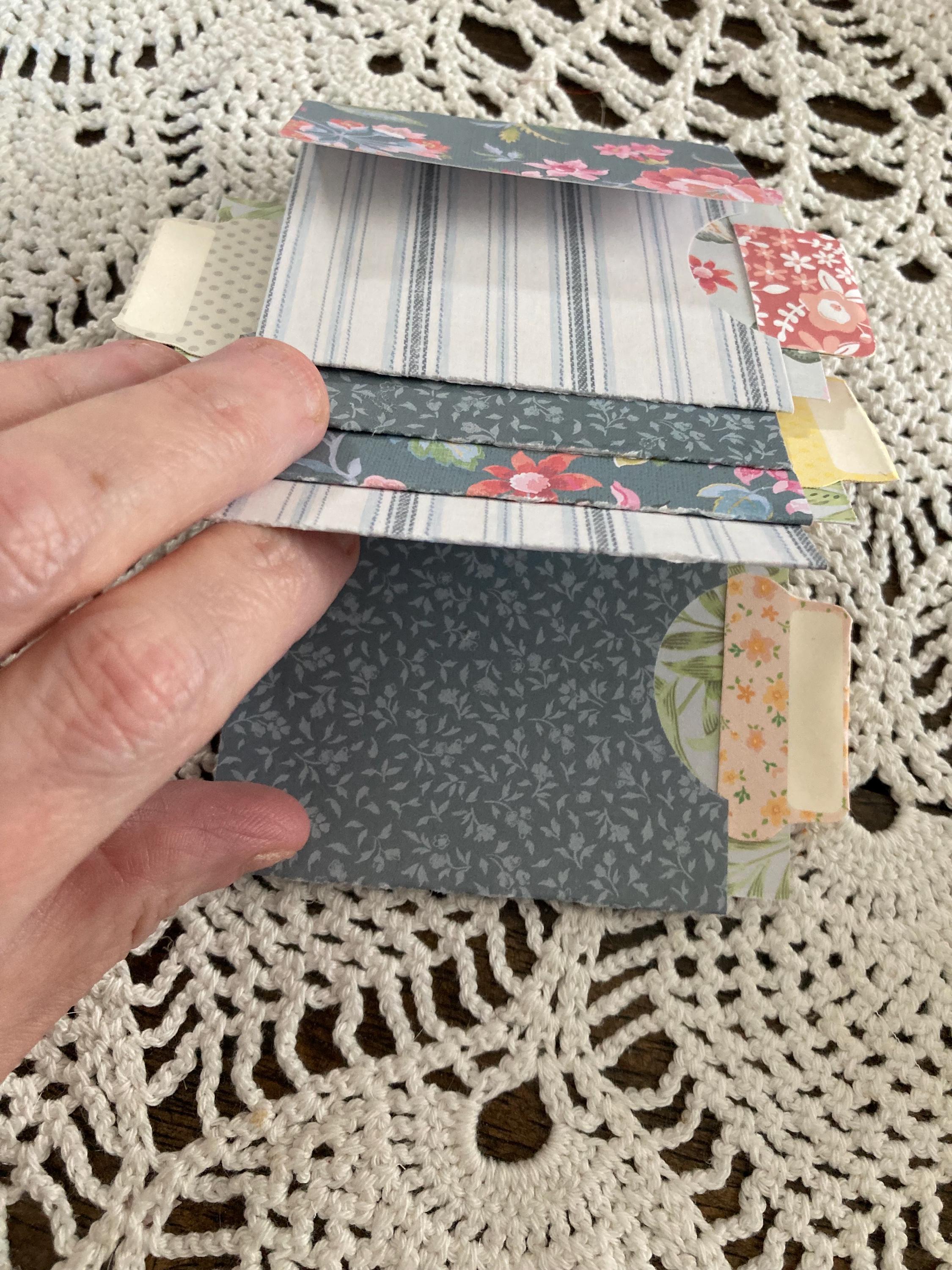 Mini Tag Flip Booklet - Etsy
