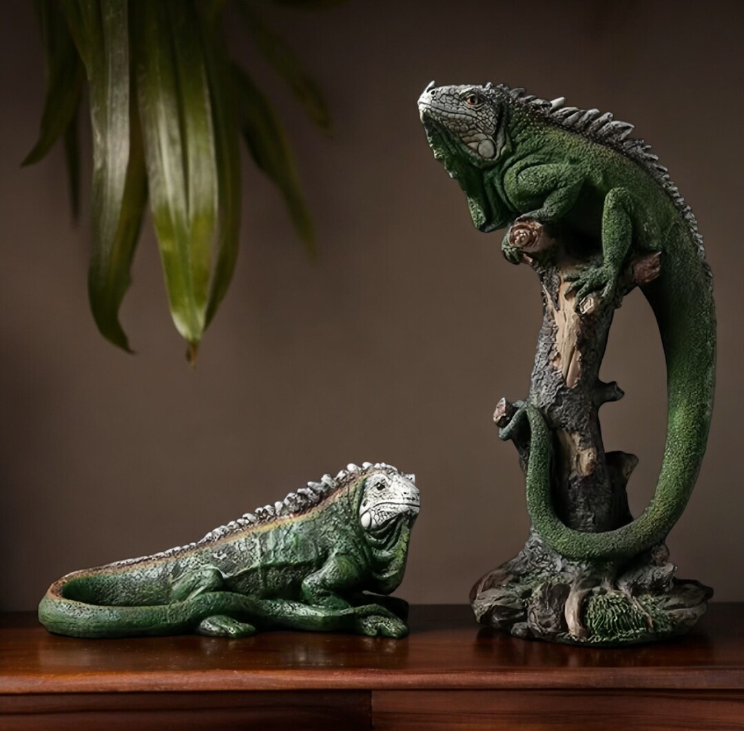 Realistic Resin Iguana and Chameleon Figurine Statues Perfect for Home ...