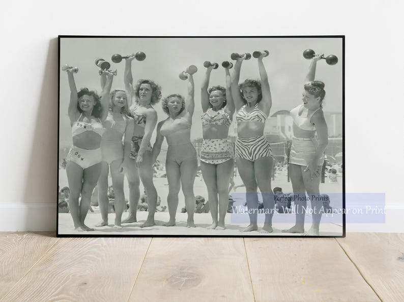 1950s Muscle Beach Women Weightlifters Photo Print – Vintage California ...