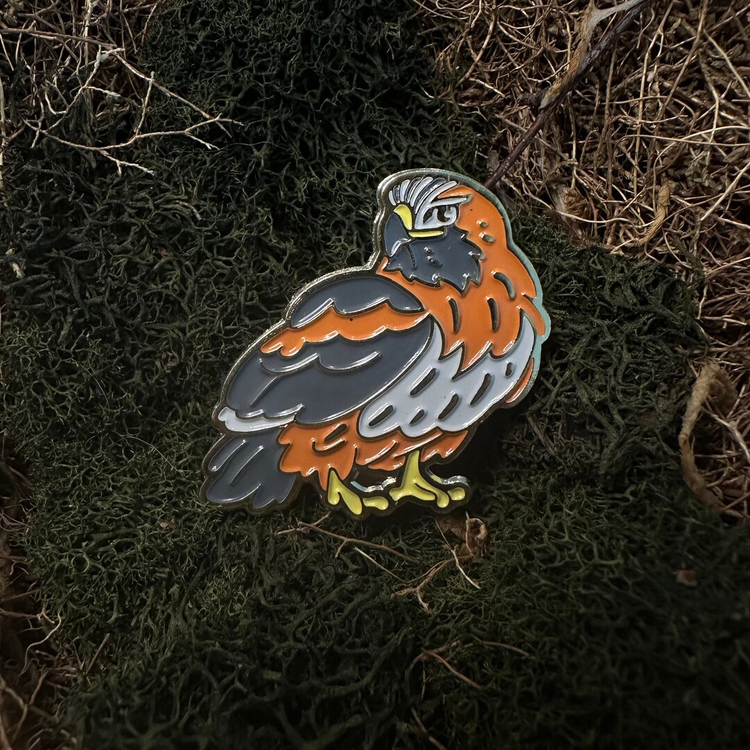 Red-tailed Hawk Enamel Pin ! Lapel Pin Bird Pin Cute Gold Plated Brooch ...