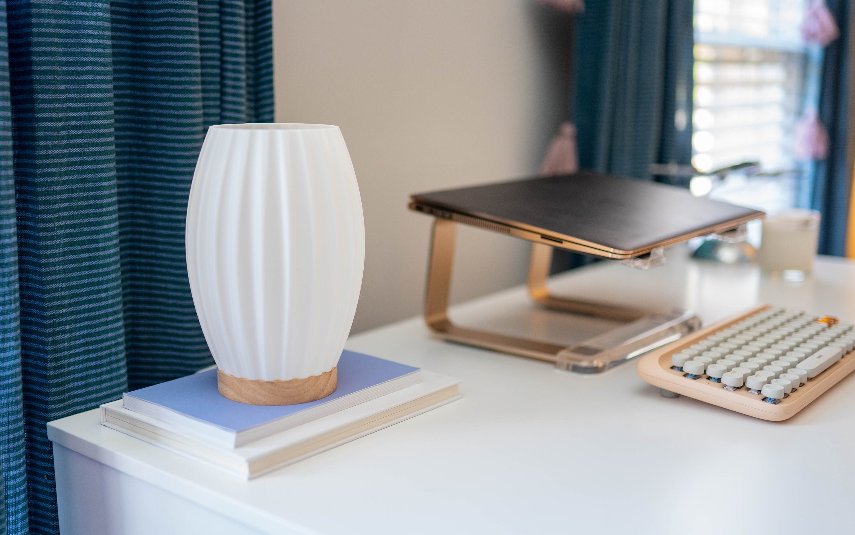 3D Printed Bow Lamp, Bedside Lamp, Reading Lamp, Desk Lamp - Etsy