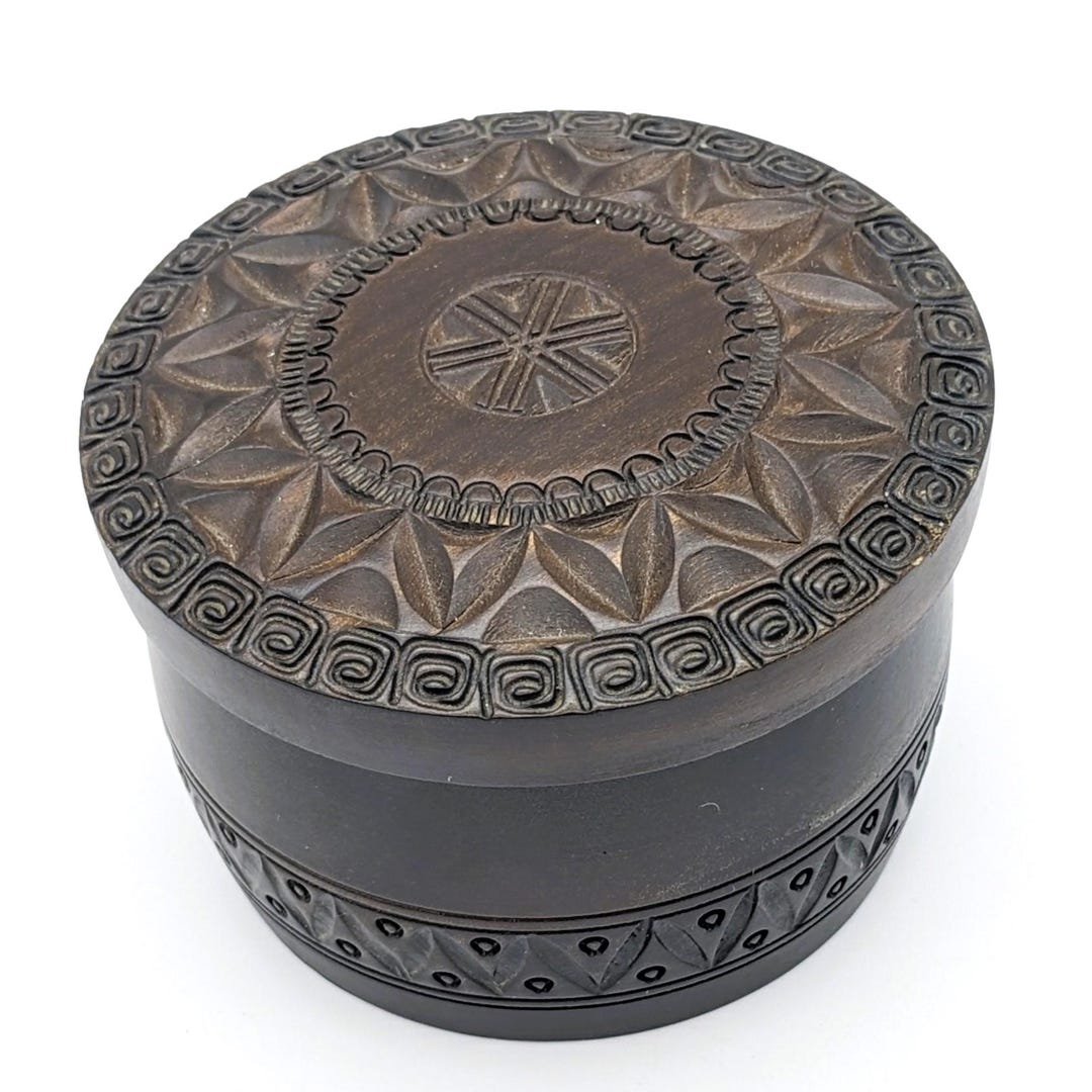 Vintage Round Handmade Wooden Box Hand Carved Dark Wood Round Trinket ...