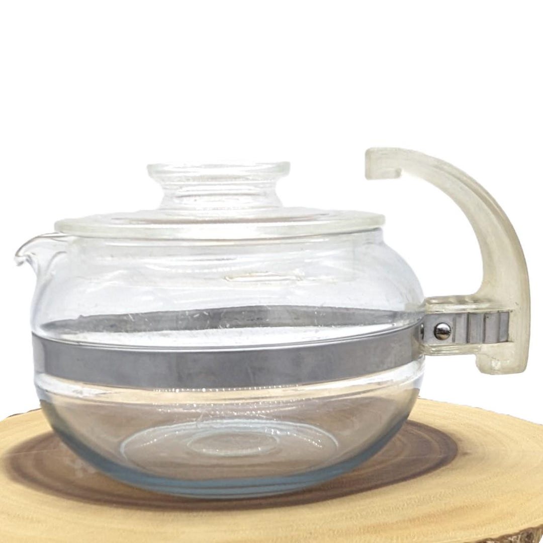 Vintage Tea Pot and Lid Pyrex Flameware Stove Top Stove Keddle Pyrex ...
