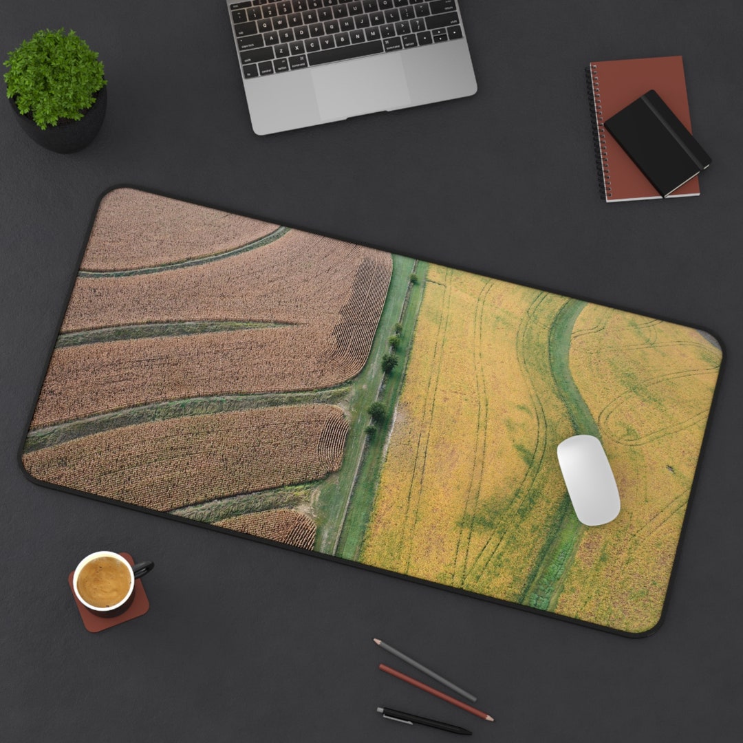 Heartland Farm Field Farming Corn Soy Beans Harvest Rows -01 Desk Mat ...