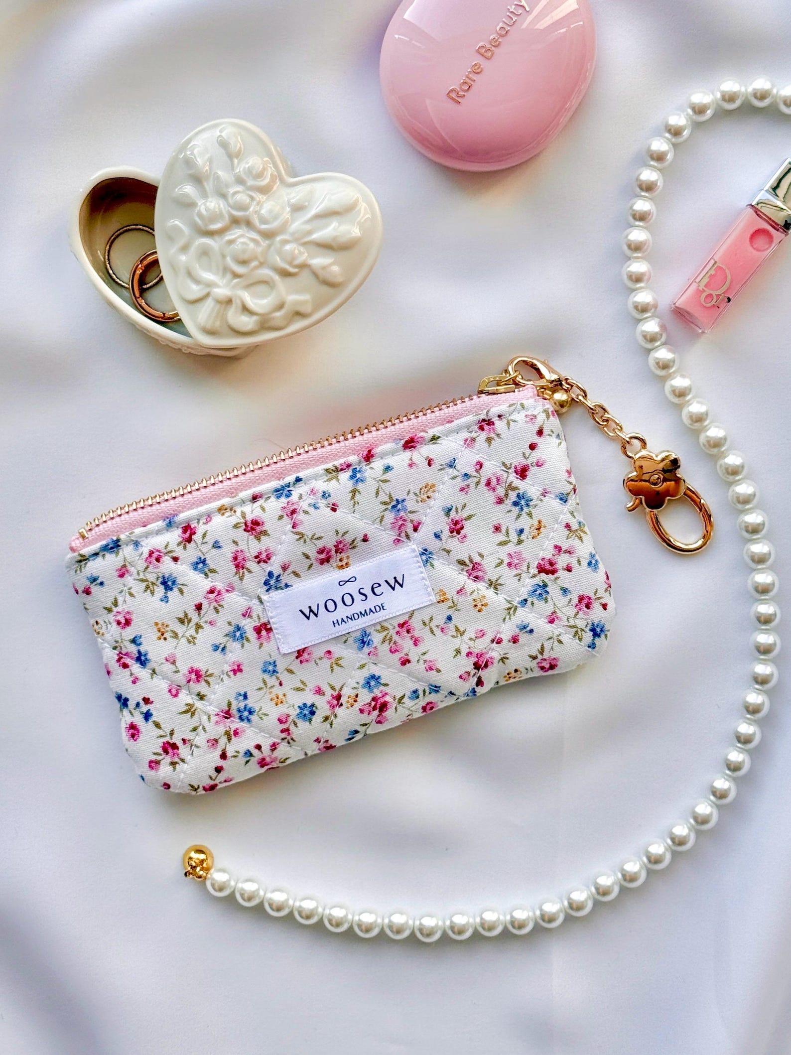 Handmade Quilted Floral Keychain Wallet: Cotton Coin Purse - Etsy