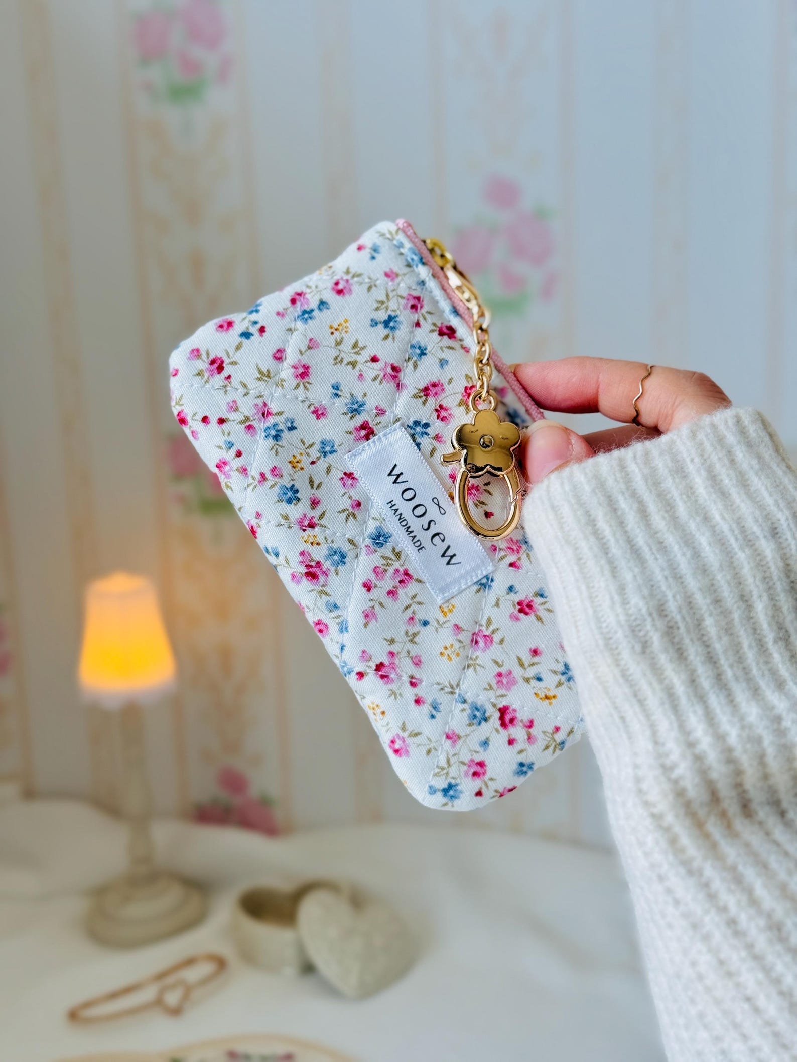 Handmade Quilted Floral Keychain Wallet: Cotton Coin Purse - Etsy