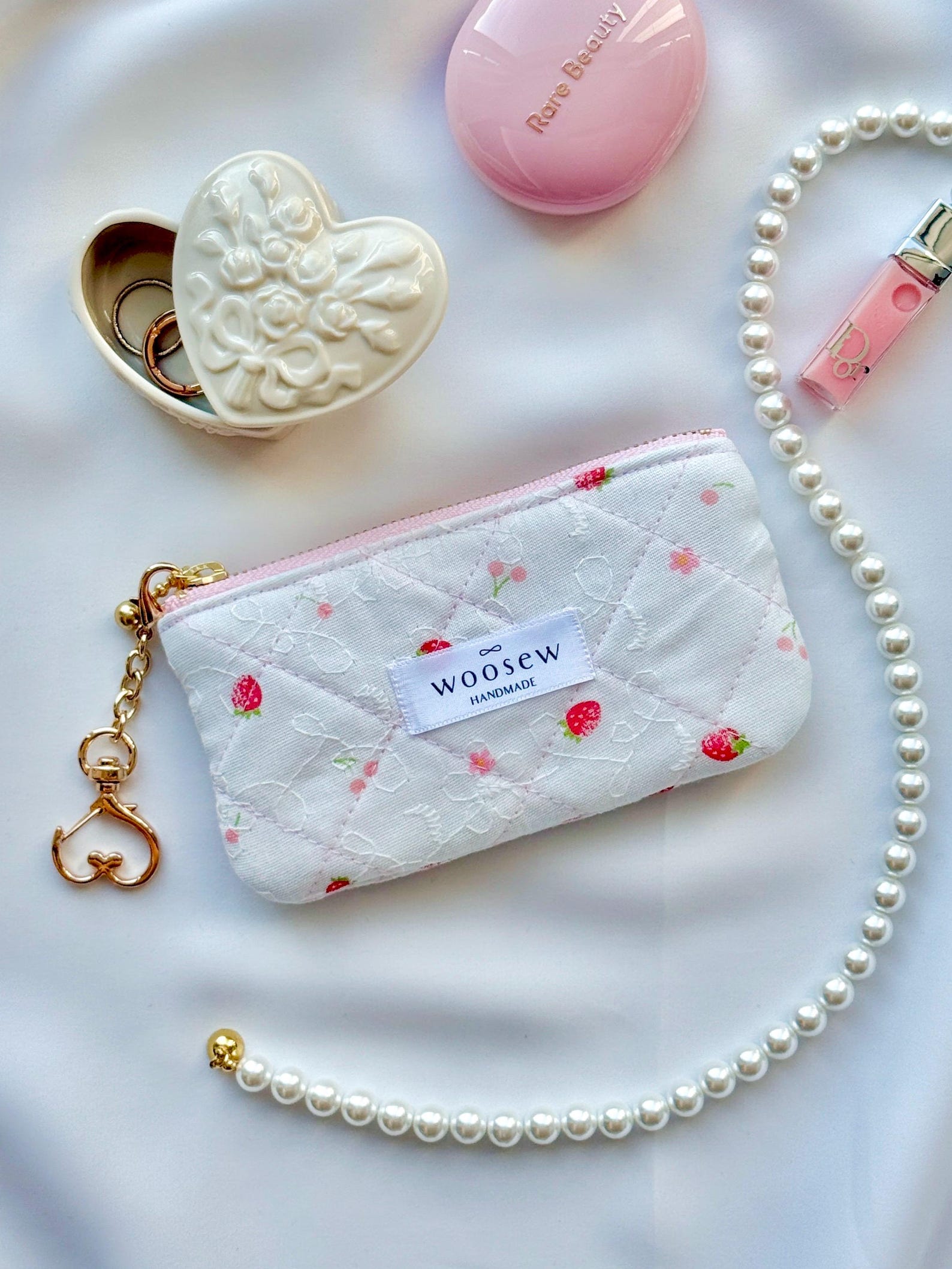 Handmade Quilted Strawberry Coin Purse: Cotton Zipper Pouch With ...