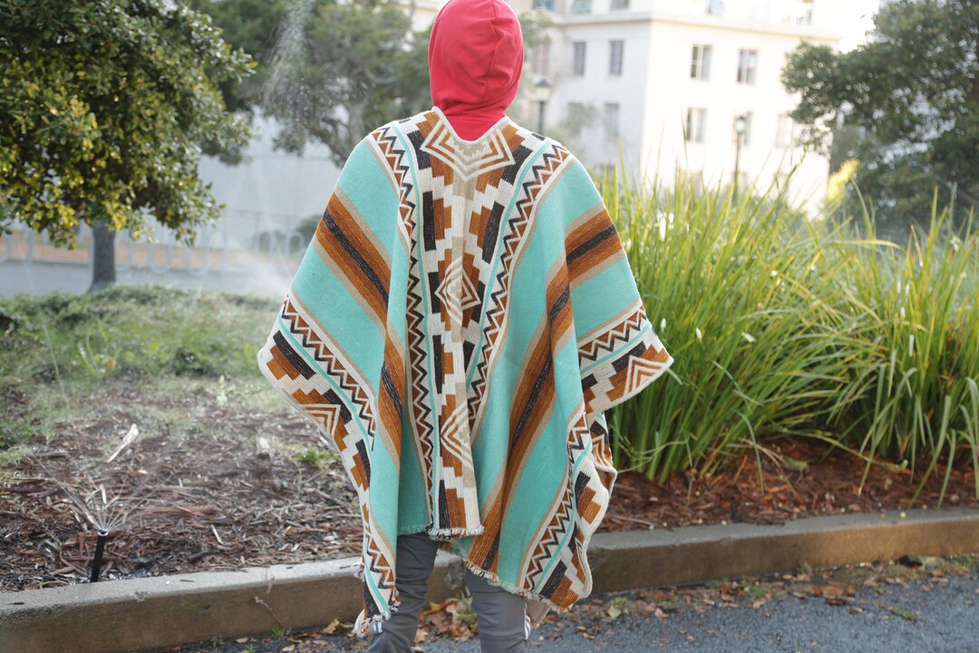 Wool Western Poncho, 100% Wool, Big Poncho, Warm and Soft, Cowboy ...