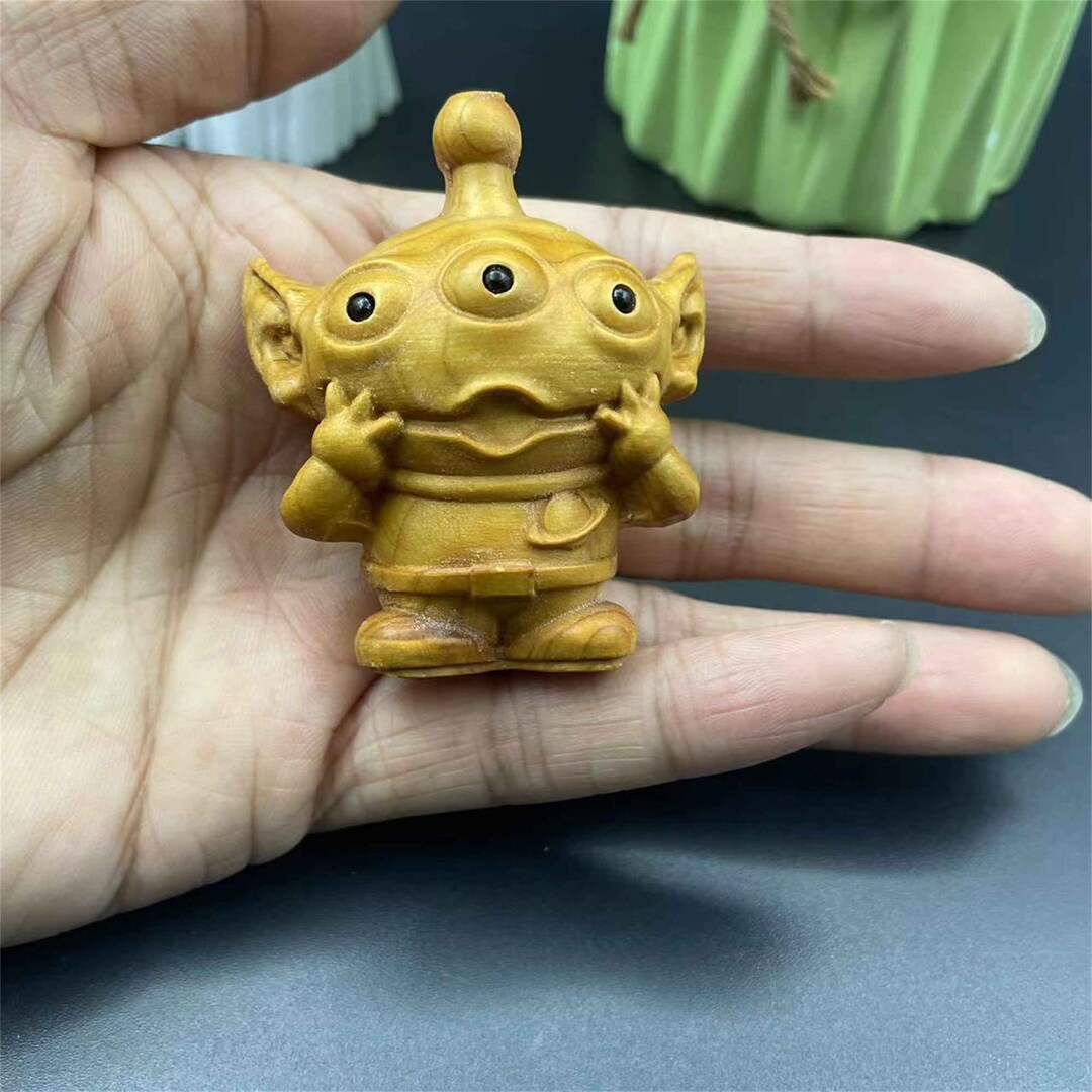 Adorable Toy Story Alien Wood Carving Figurines for Home Decor ...