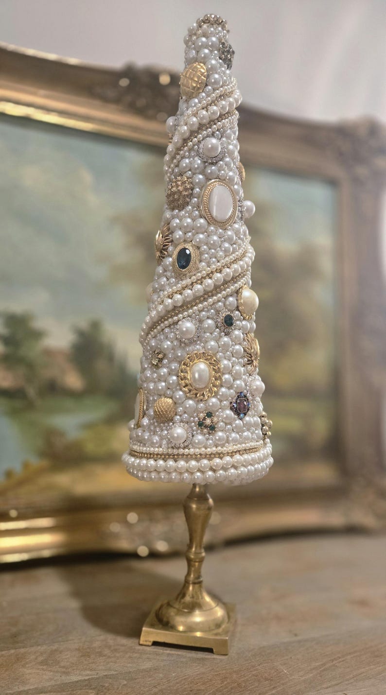 Vintage Jewelry Christmas Tree - Etsy