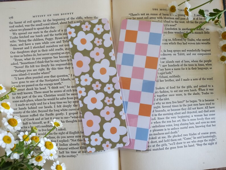 RETRO FLOWER GIRL Bookmark Collection Double-sided Laminated Bookmarks ...
