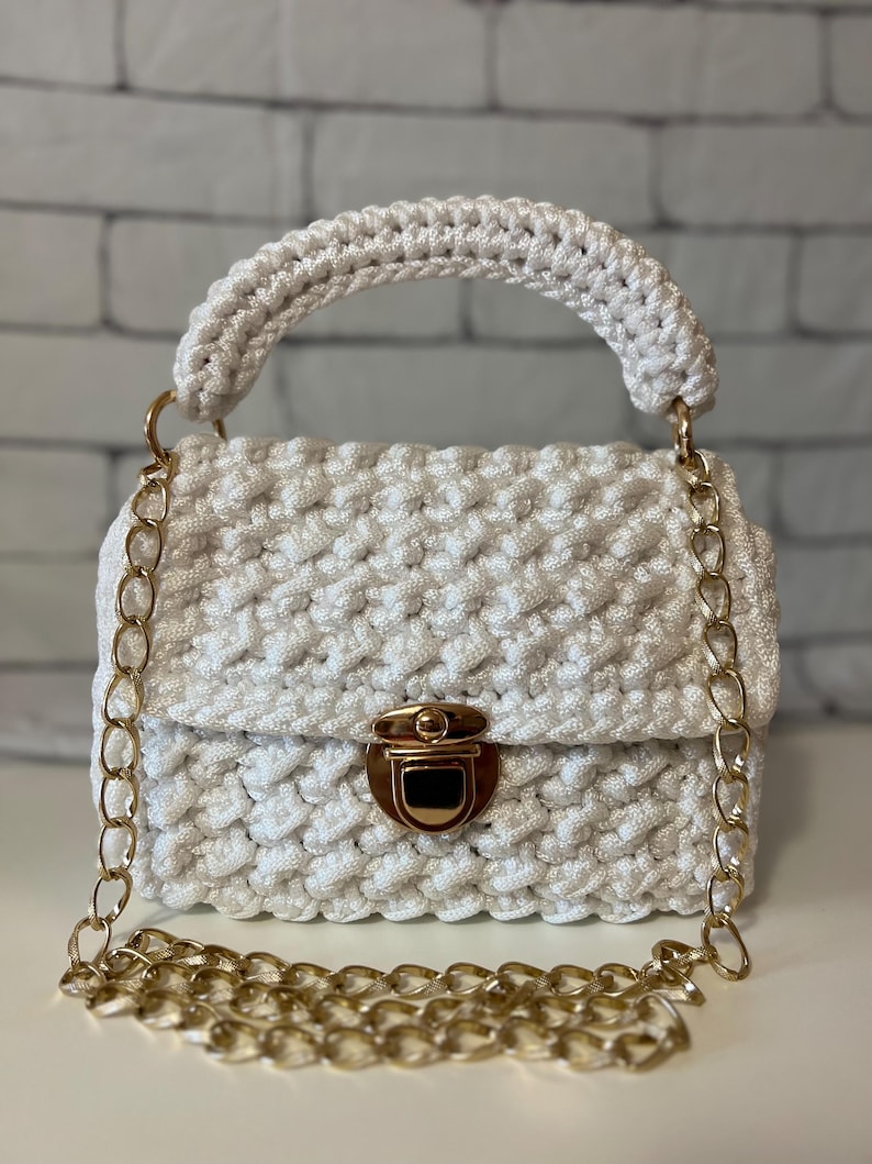 Handmade White Chunky Crochet Purse With Gold Chain – Luxurious, Unique ...