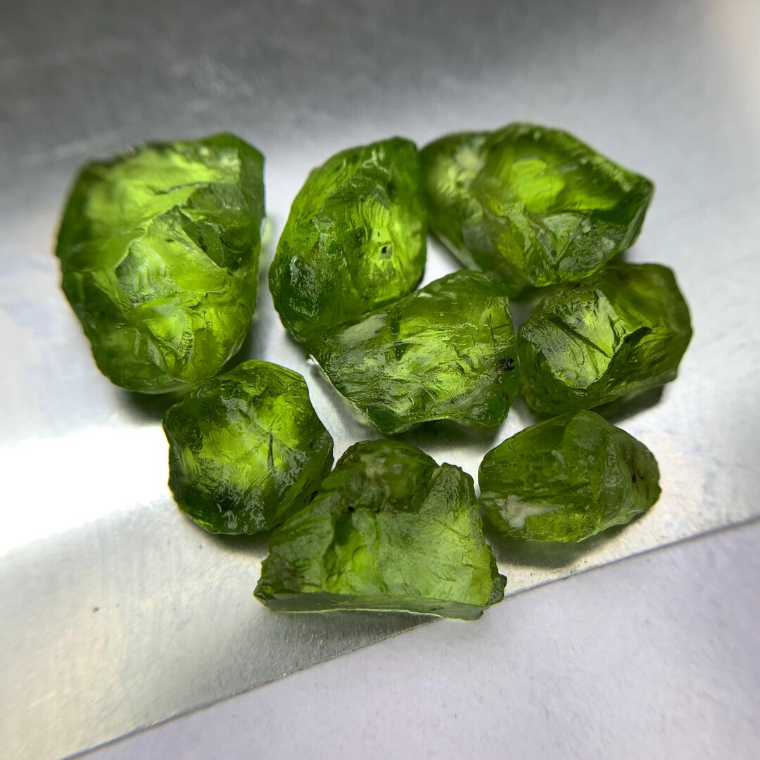 Faceting Rough Apple Green Peridot Parcel - Etsy