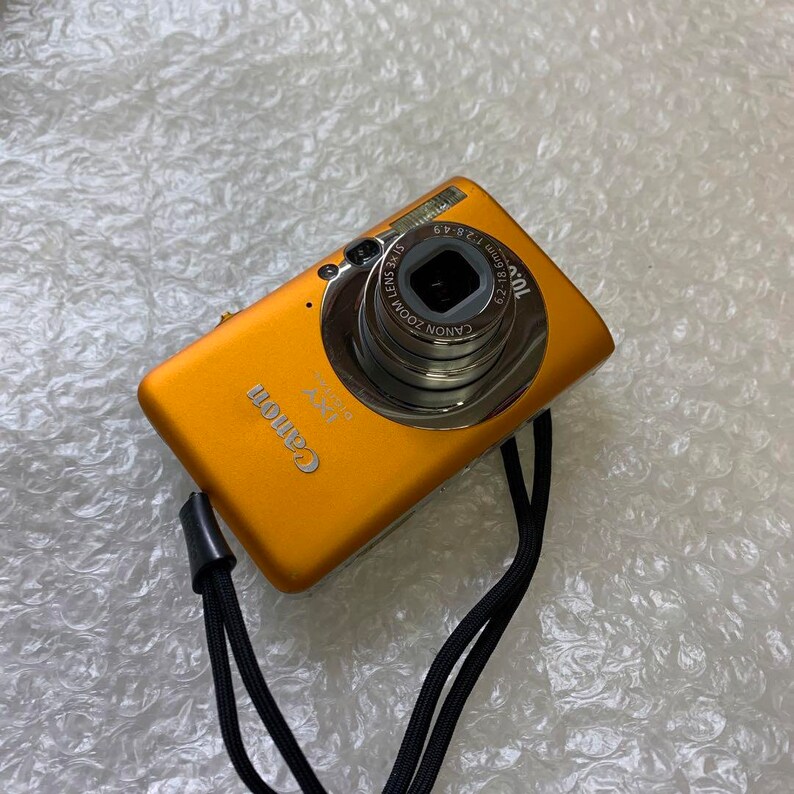 Canon IXY DIGITAL 110 IS Digital Camera Pink / Retro Digital Camera ...