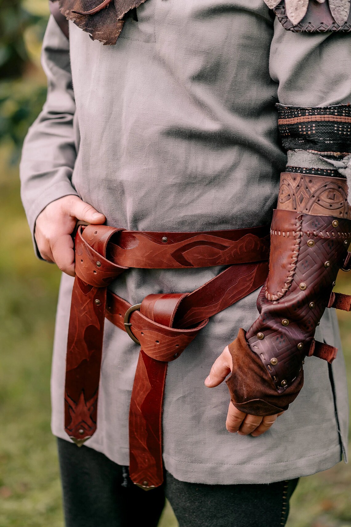 Robin Hood Archer's One Bracer Larp Scout Leather Bracers Renaissance ...
