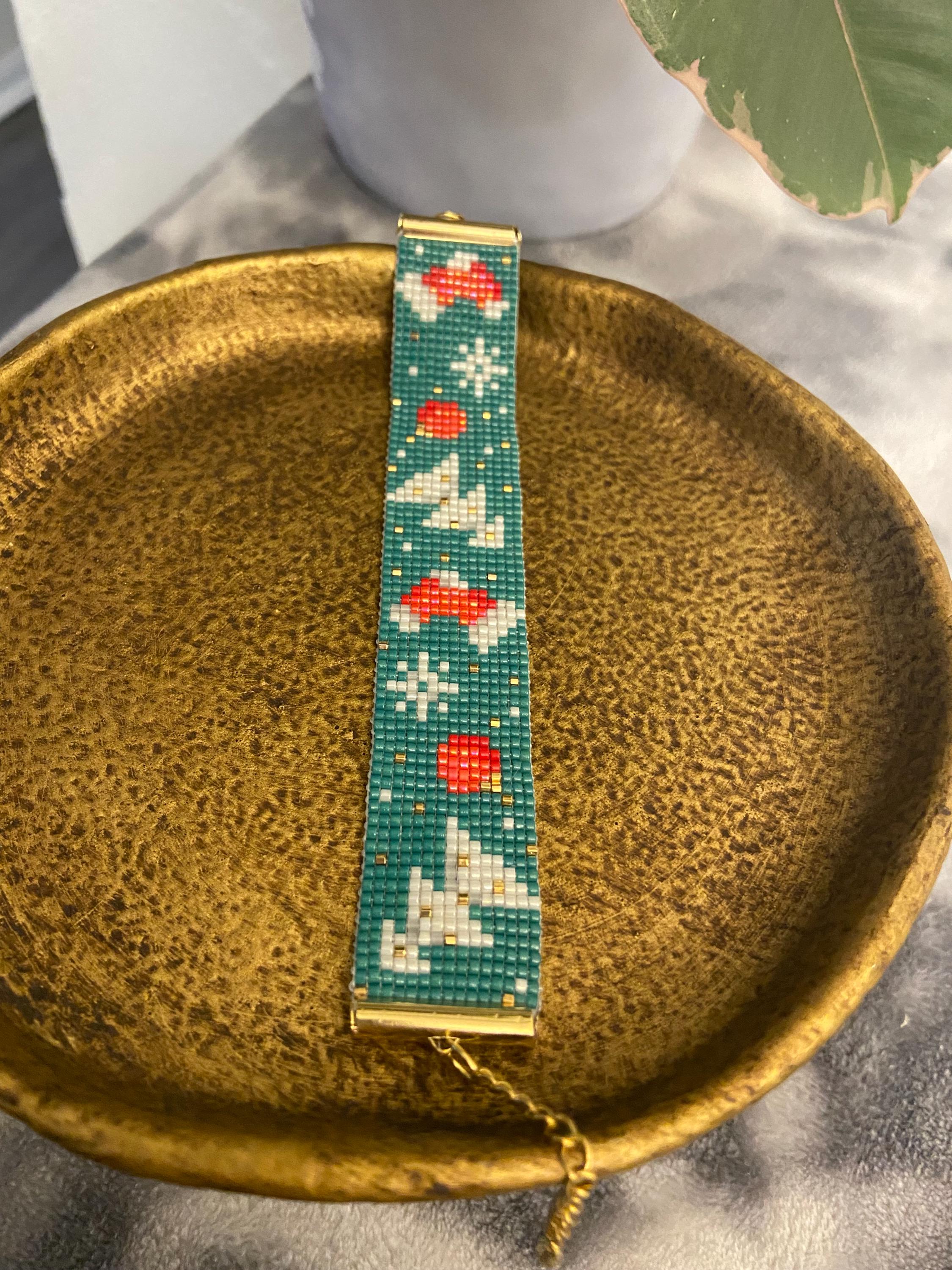 Christmas Grinch Bracelet - Etsy