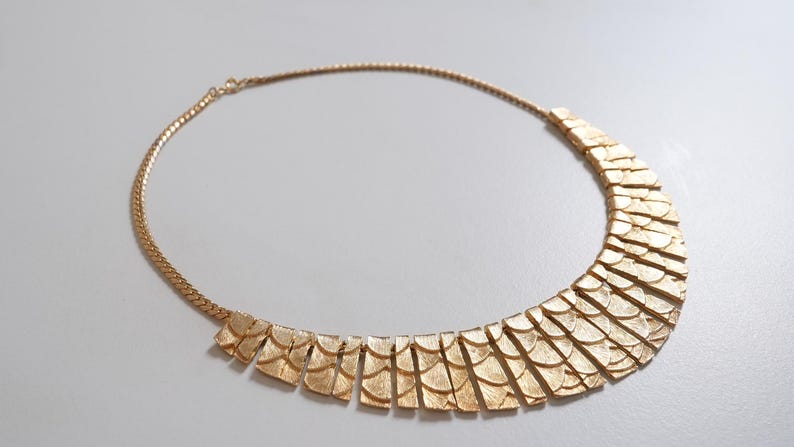 VTG Cleopatra Egypt Revival Fringed Collar Necklace With Ginkgo Leaves ...