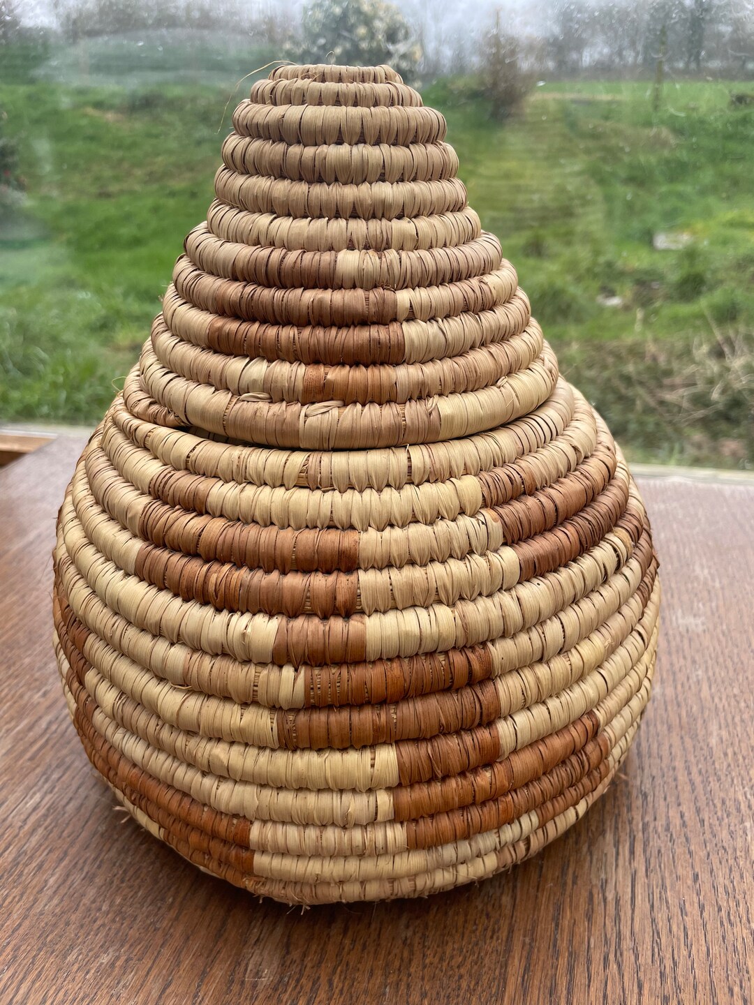 Antique Handmade Saudi Arabian Wicker Basket With Lid Sourced in Riyadh ...