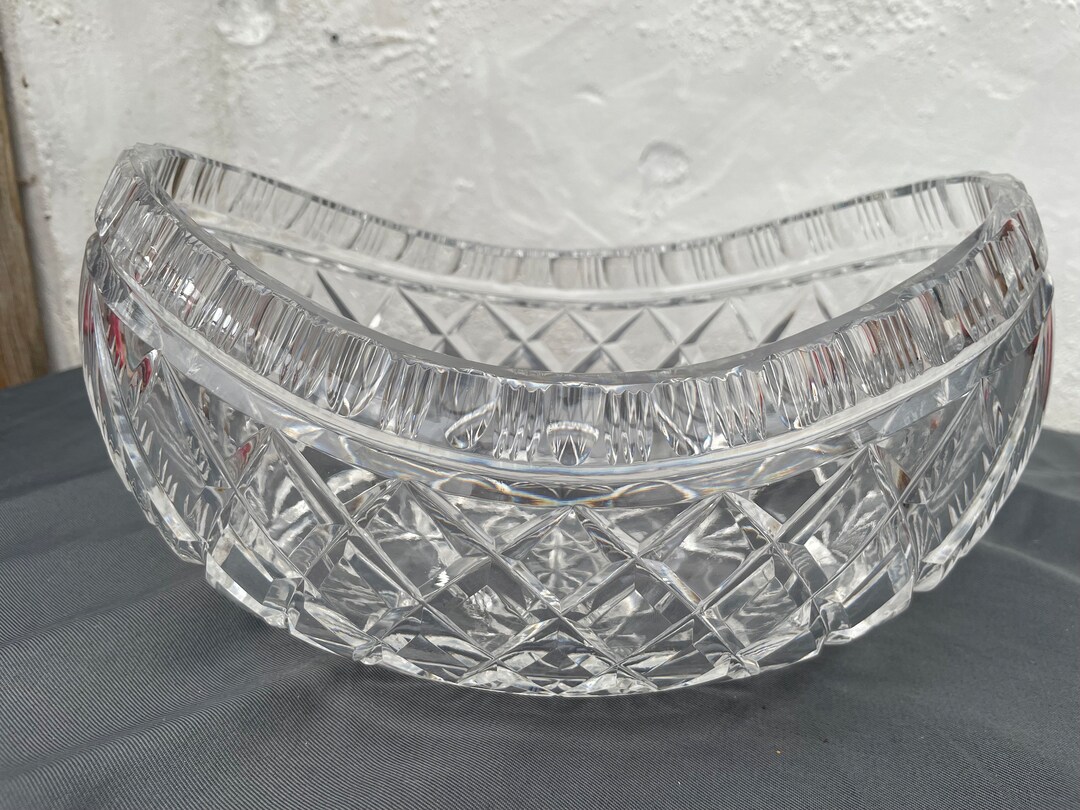 Crystal Deep Cut Glass Boat Shaped Flower Vase With Diamond Decoration ...