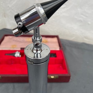 Vintage Chiron Otoscope in Original Box - Etsy