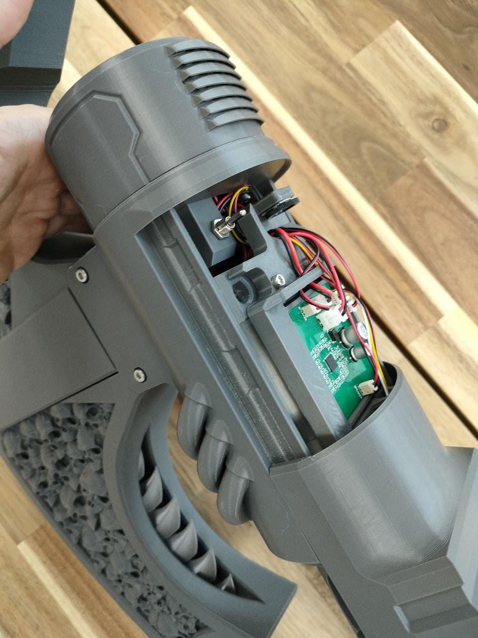 Motorized Chain Axe With Sound Effect and Stand STL, Cosplay Weapon, 3d ...