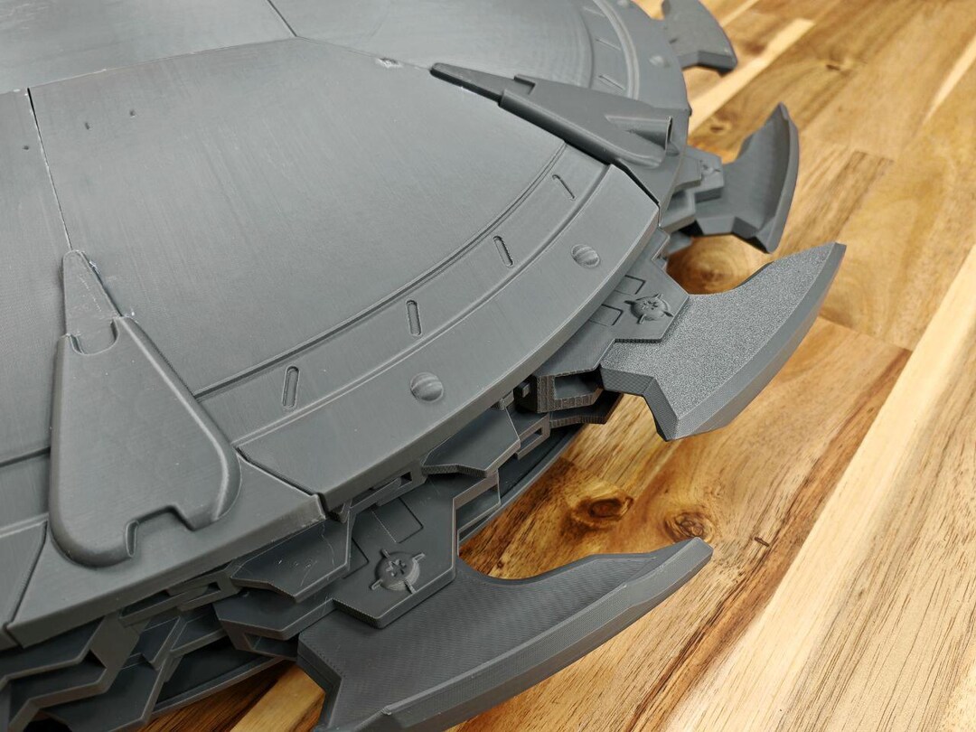 DOOM the Dark Ages Shield, Mechanical Version. Functional Cosplay Prop ...