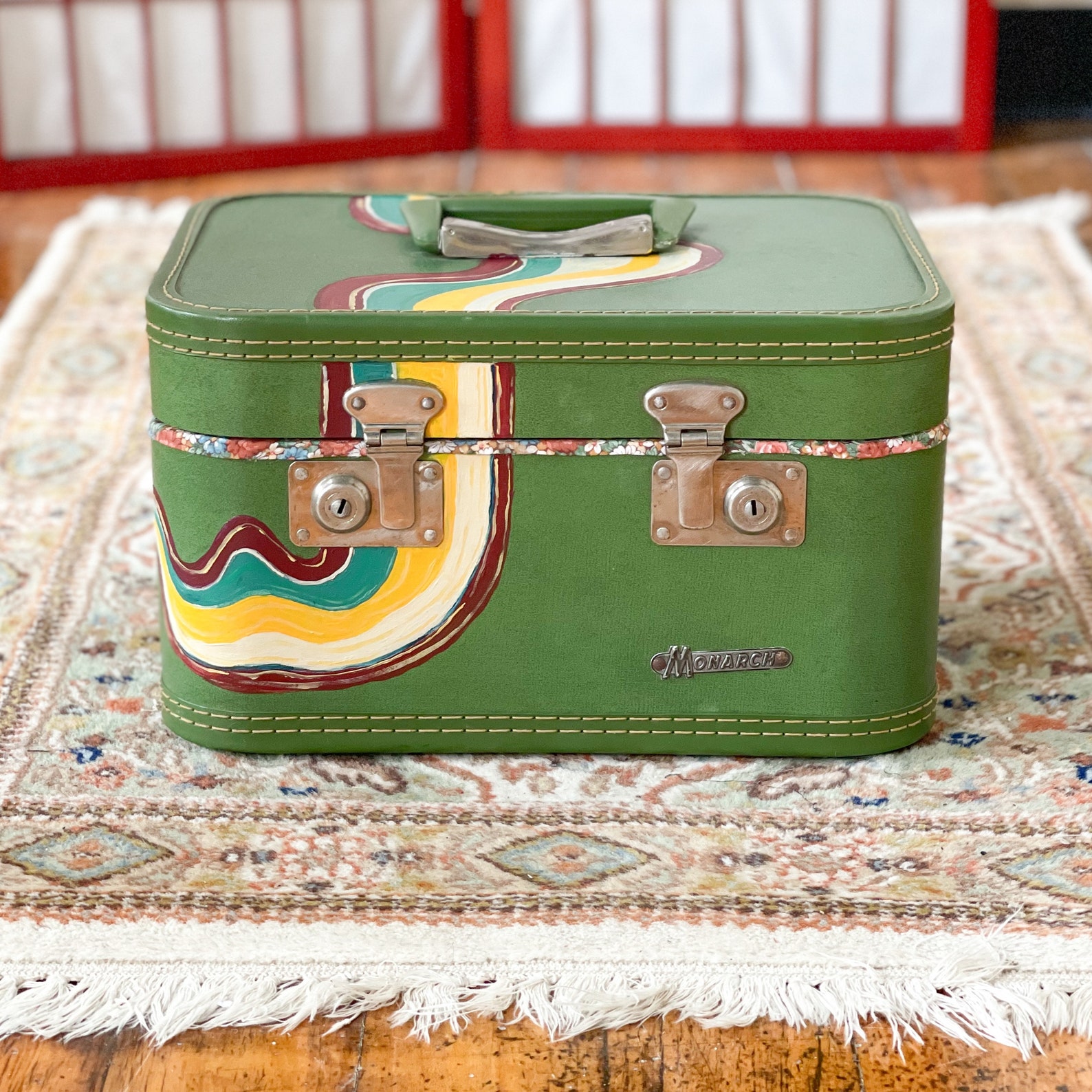 Groovy Mid-century Retro Painted Train Case With Reupholstere Floral ...