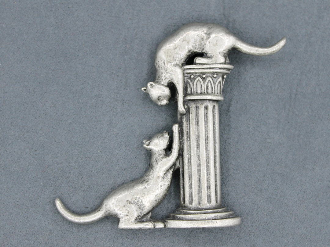 JJ (jonette) Pillar Cats Pewtertone Statement Brooch - Etsy