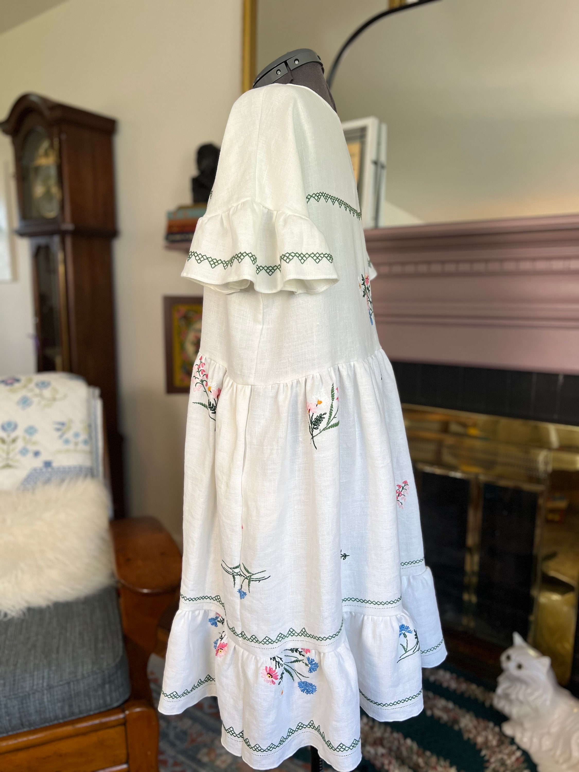 Vintage Linen Tablecloth Dress / Hand-embroidered Wildflowers /womens ...