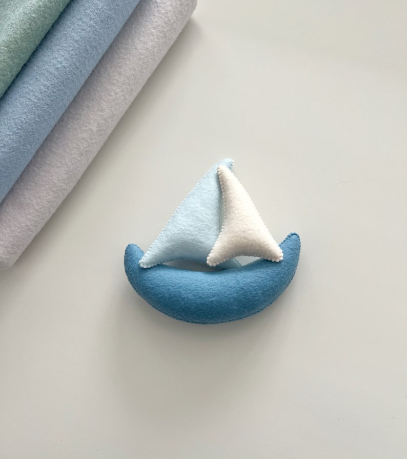 Felt Boat Sewing Pattern: Nautical Nursery Mobile (PDF Pattern) - Etsy