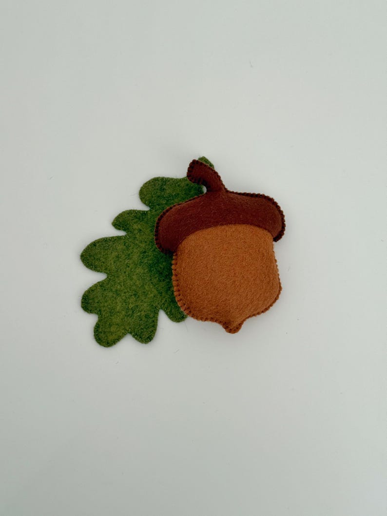 Acorn and Leaf Sewing Pattern PDF DIY Fall Decor, Autumn Felt Ornament ...