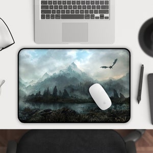Skyrim Desk Mat Game Anime Mouse Pad, the Elder Scrolls Desk Pad ...