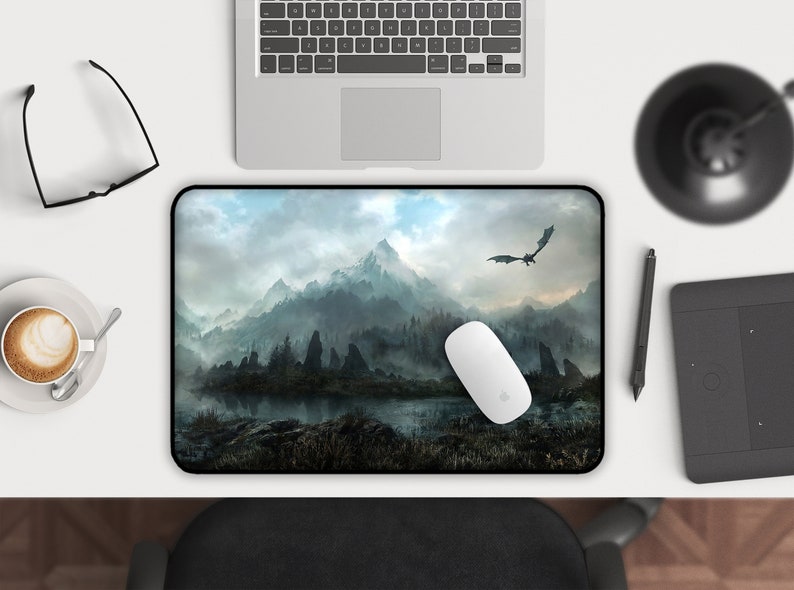 Skyrim Desk Mat Game Anime Mouse Pad, the Elder Scrolls Desk Pad ...