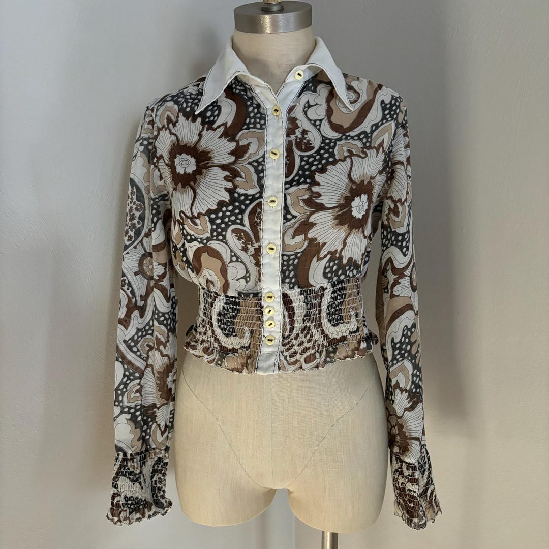 Women’s Vintage Hippie Mod Gogo Print Shirt Brown Black Floral Print ...