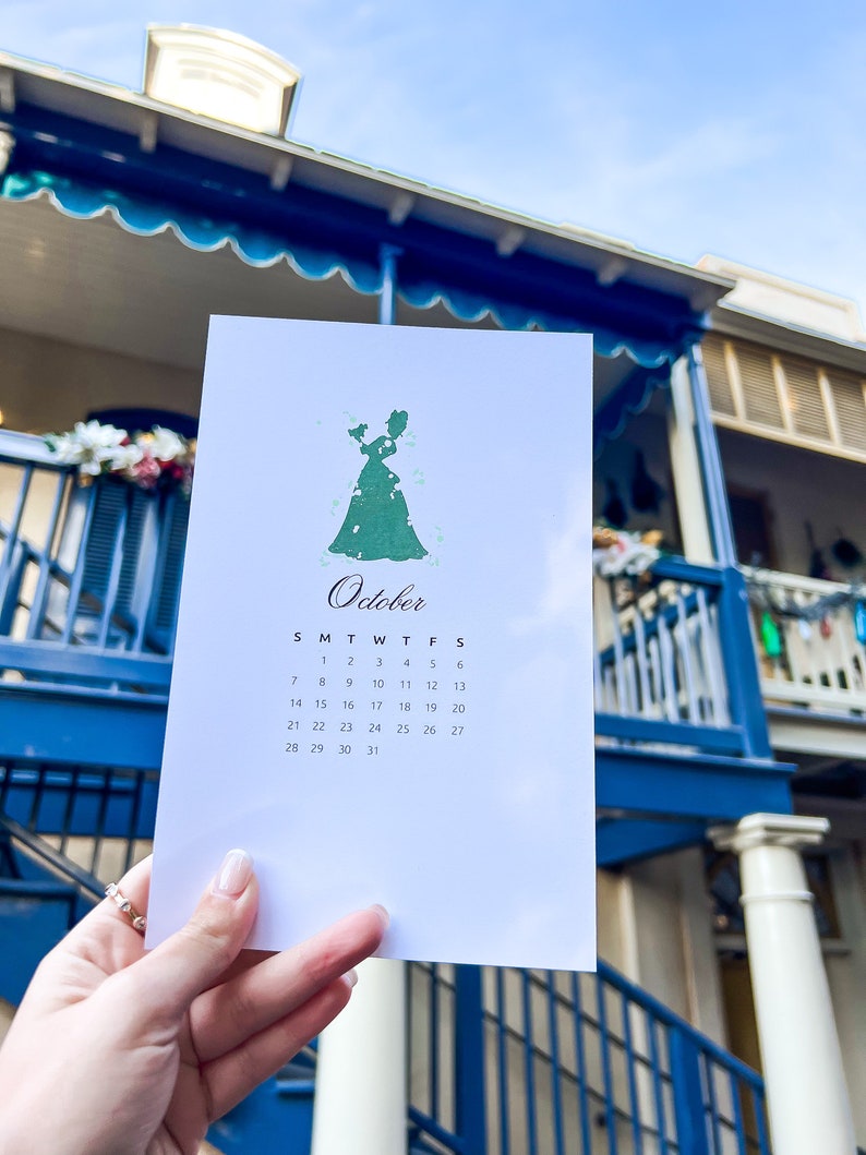 Minimalist Disney Princess 2024 Desk Calendar // 5x7 Card Stock Desk ...