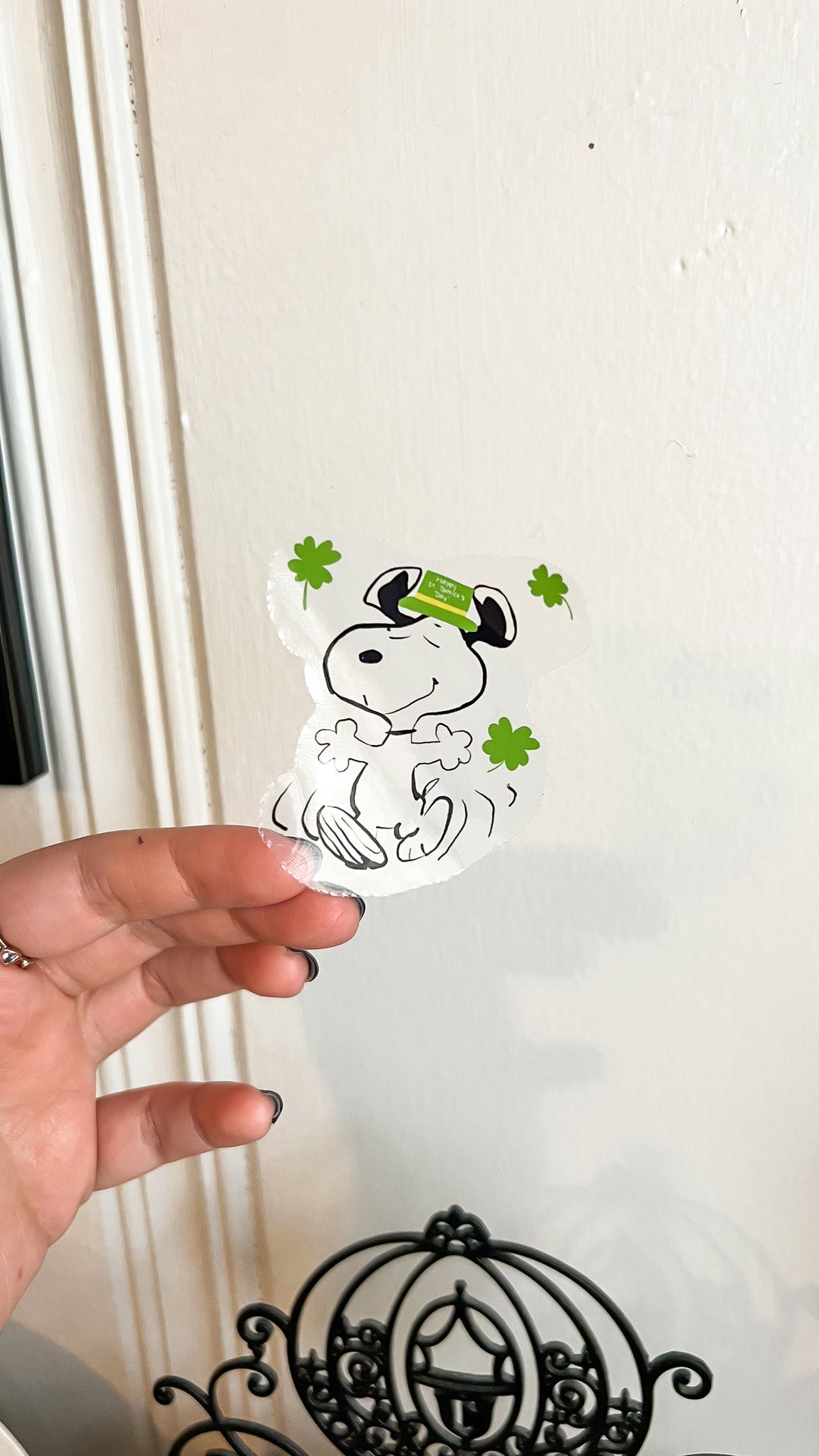 St Patricks Day Snoopy, Lucky Four Leaf Clover Vinyl Transparent ...