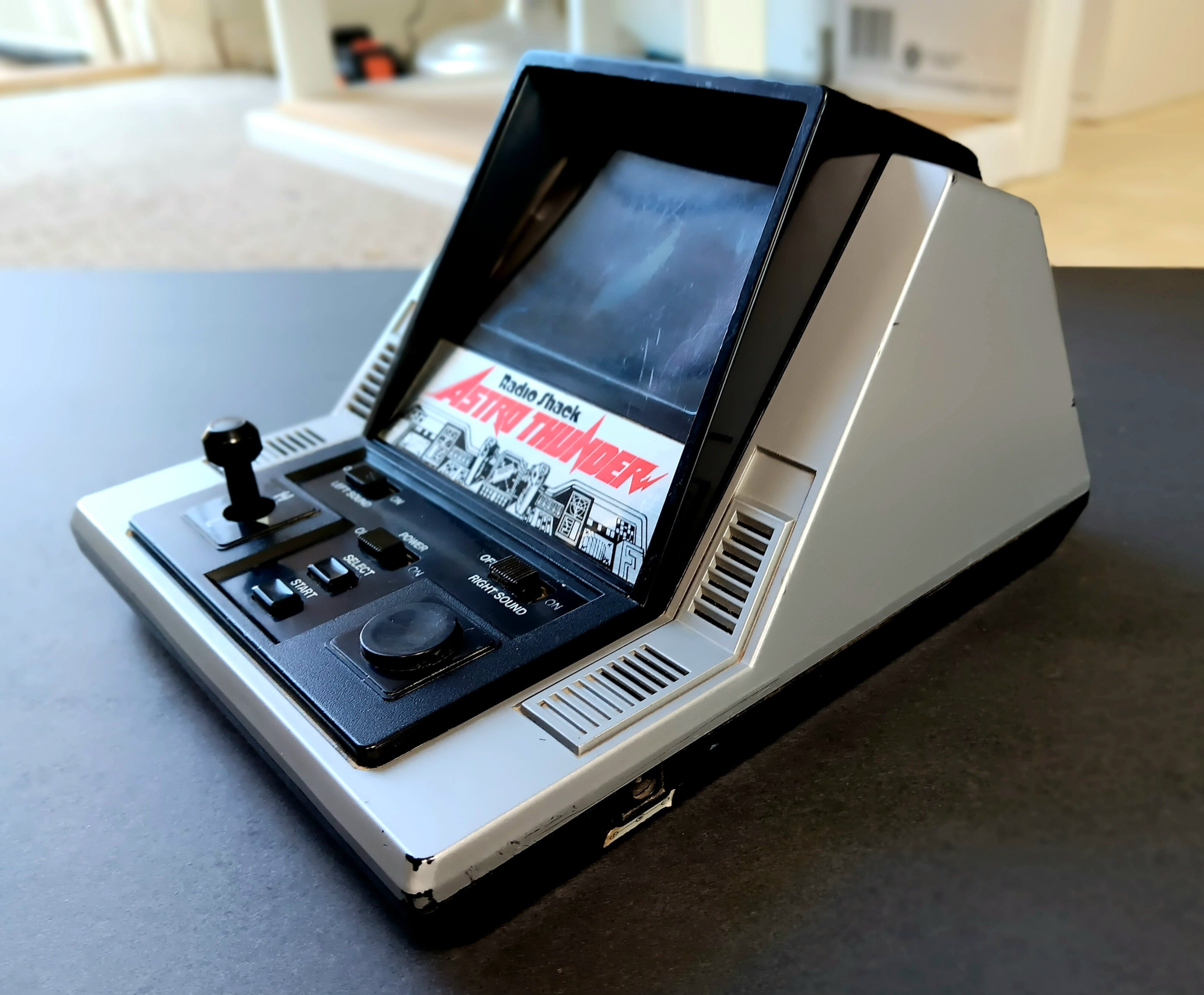 1986 Radioshack Astro Thunder Electronic Handheld Tabletop Arcade ...