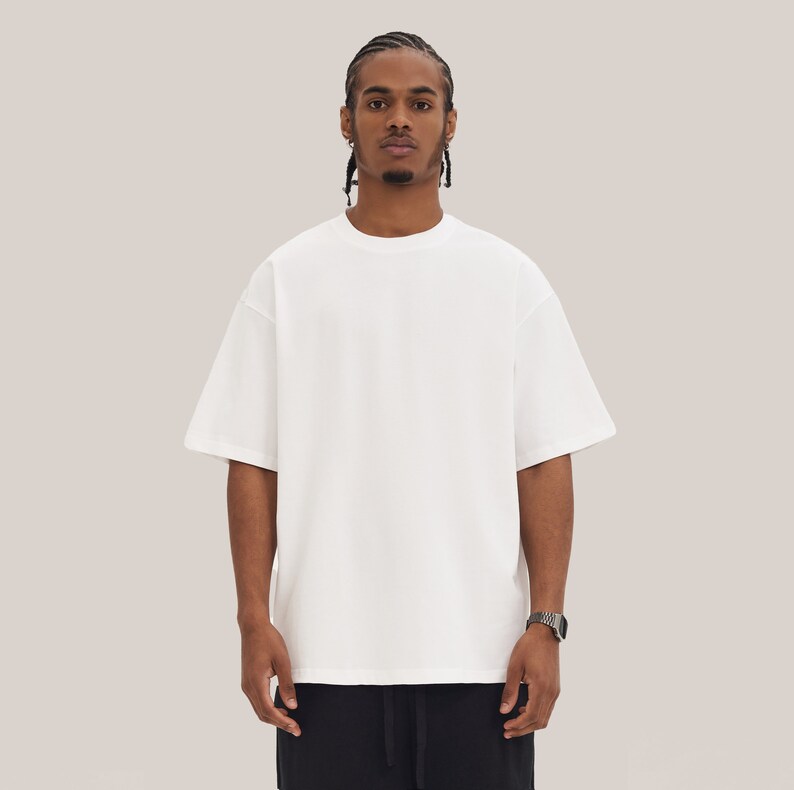 Vintage Retro Oversized Heavyweight T-shirt - Unisex Streetwear in ...