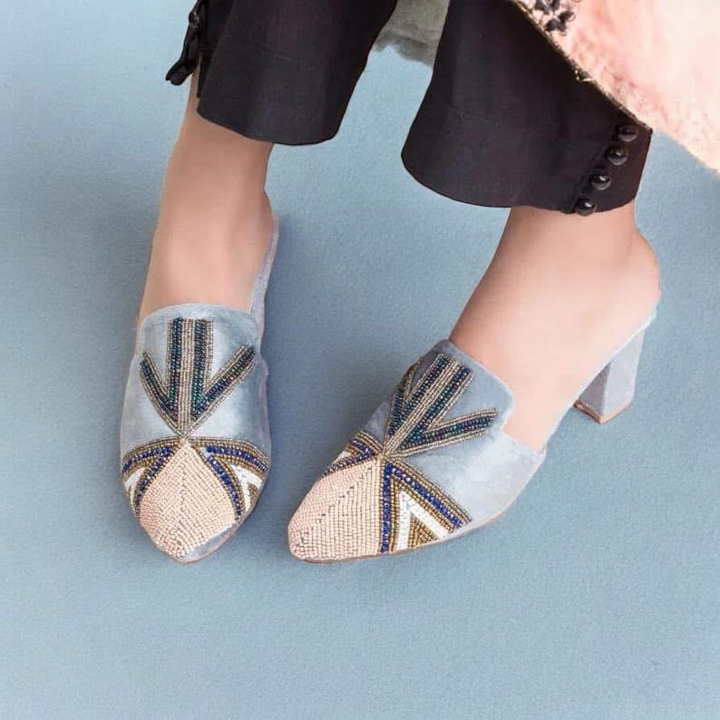 Jutti, Punjabi Jutti, Indian Shoes, Khussas, Mules, Clogs, Loafers ...