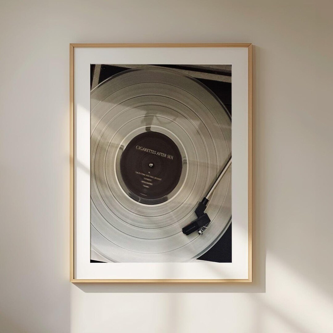 Vintage Vinyl Record Poster, Retro Turntable Music Art Print, Music ...