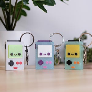 Retro Game Console Keychain - Cute Bag Charm for Keys and Backpacks ...