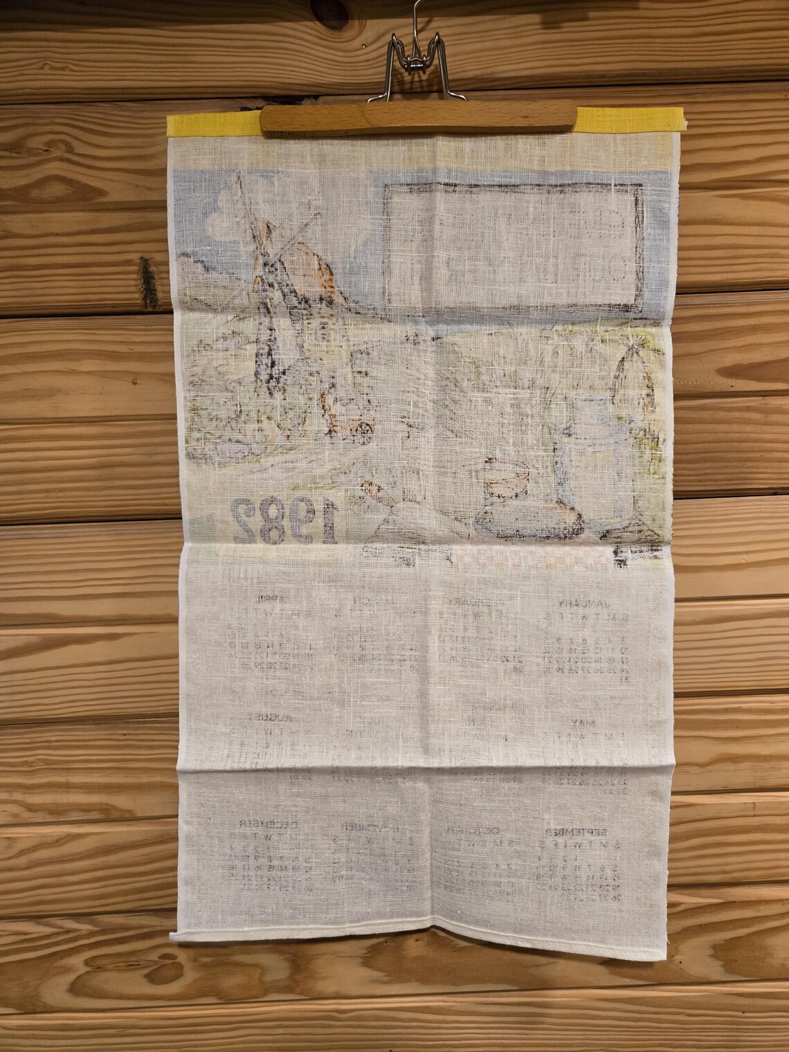 1982 Linen Tea Towel Calendar - Etsy
