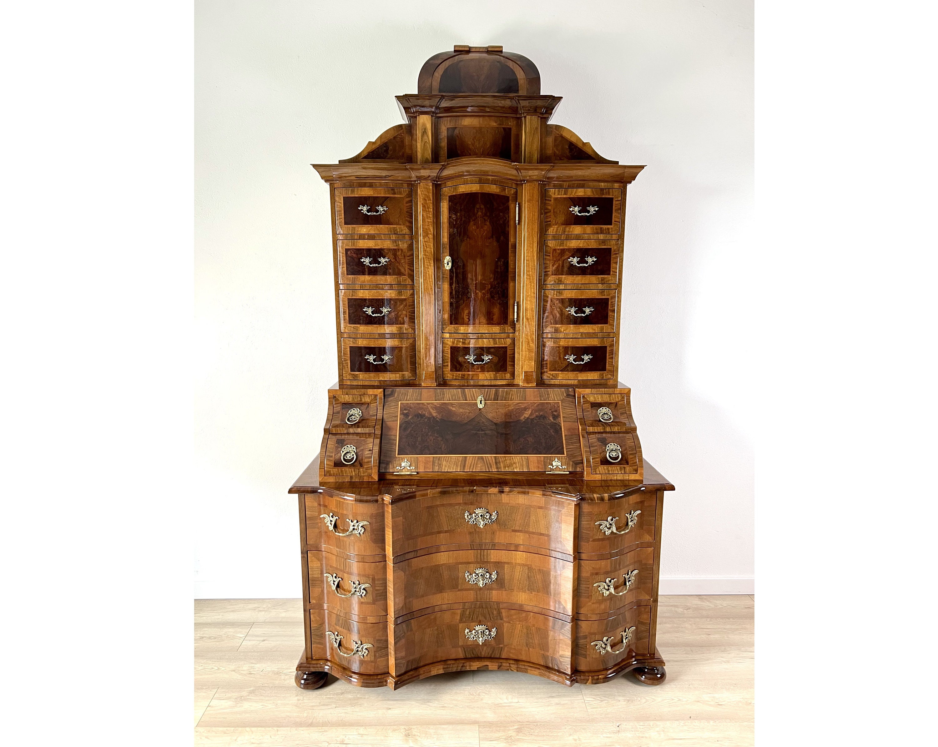 Rico mueble barroco, secreter barroco nogal ÚNICO - Etsy España