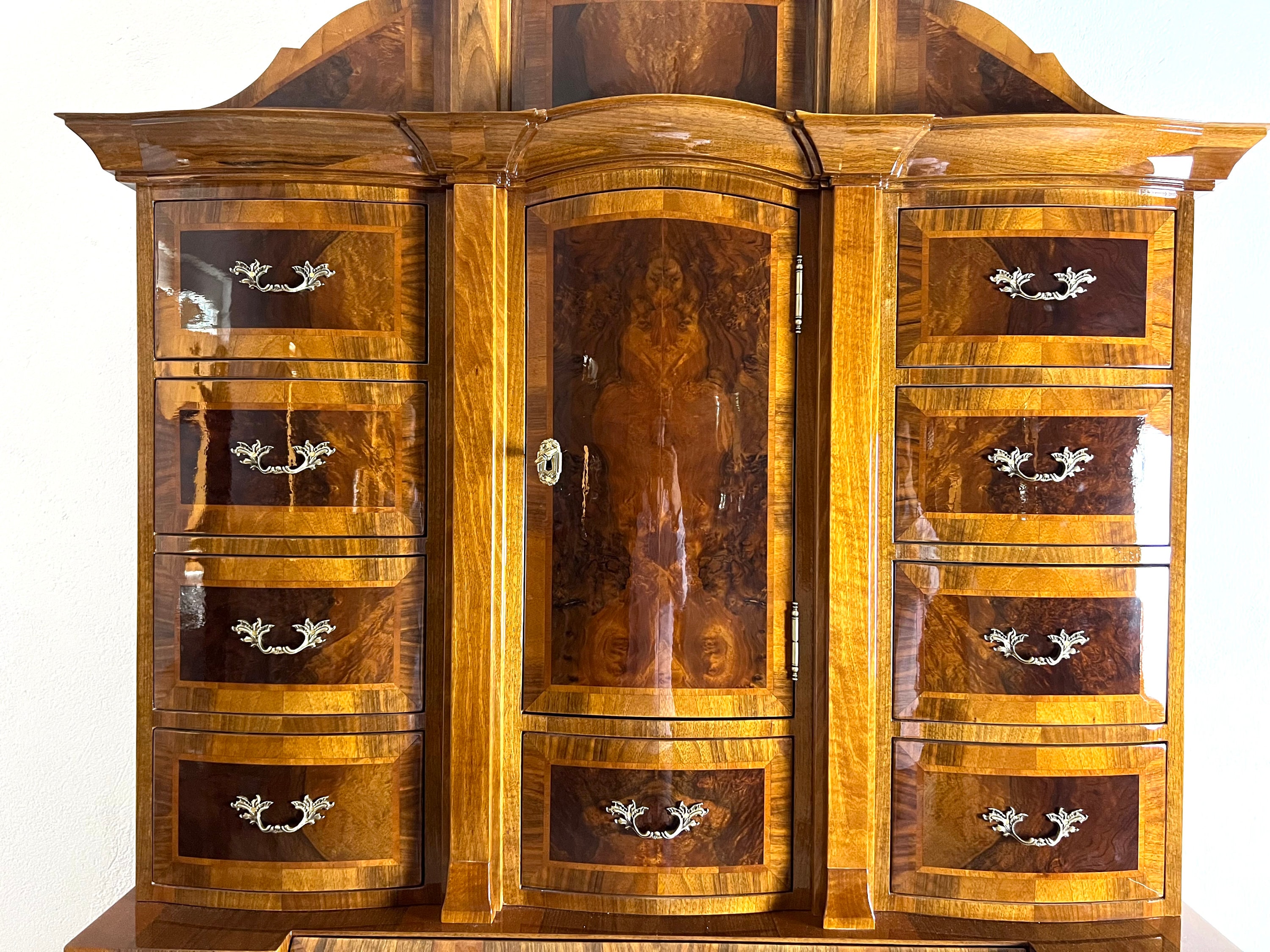 Rico mueble barroco, secreter barroco nogal ÚNICO - Etsy España