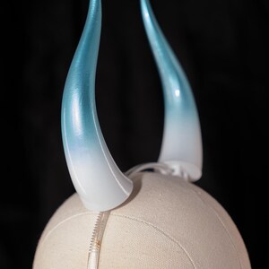 Dragon Demon Horns, White Blue Gradient, 6.5 In, Smooth, Painted and ...